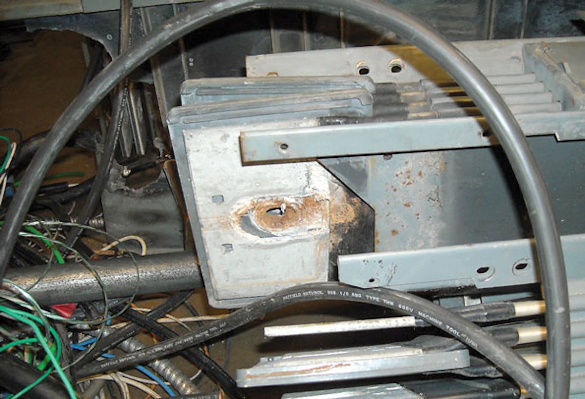 Understanding Electrical Busway Vulnerabilities | EC&M