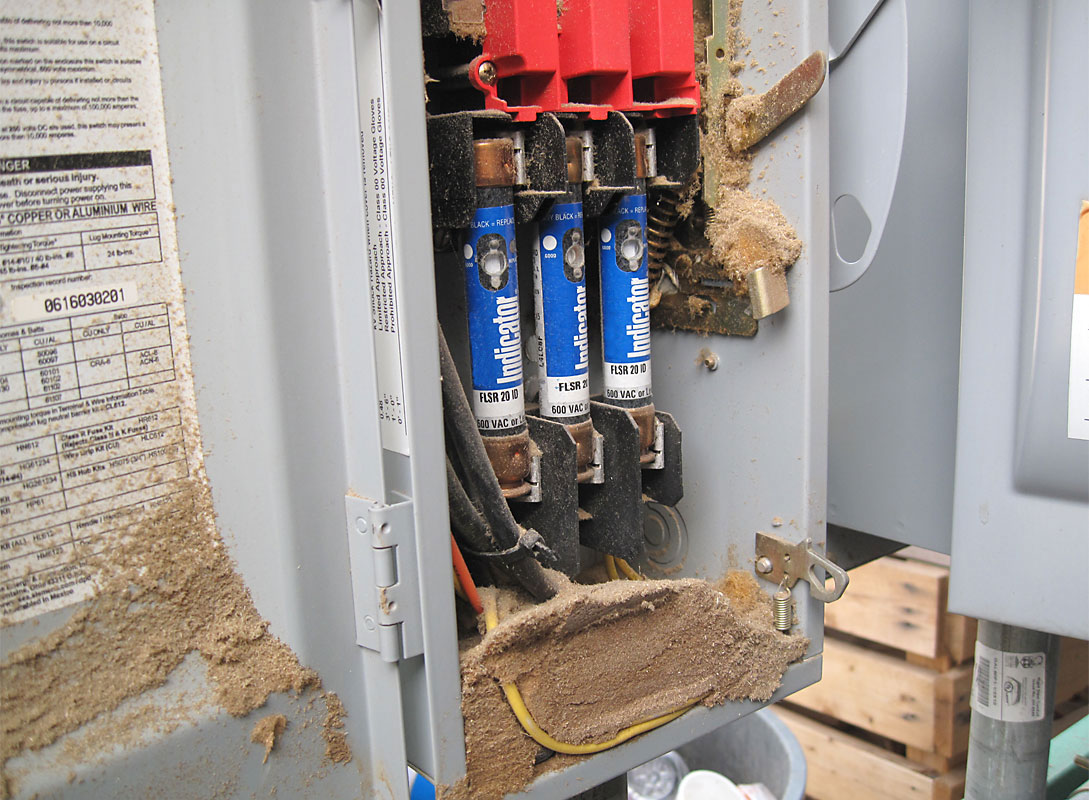 10 Ways Corrosion Can Wreak Havoc on Your Electrical Equipment | EC&M