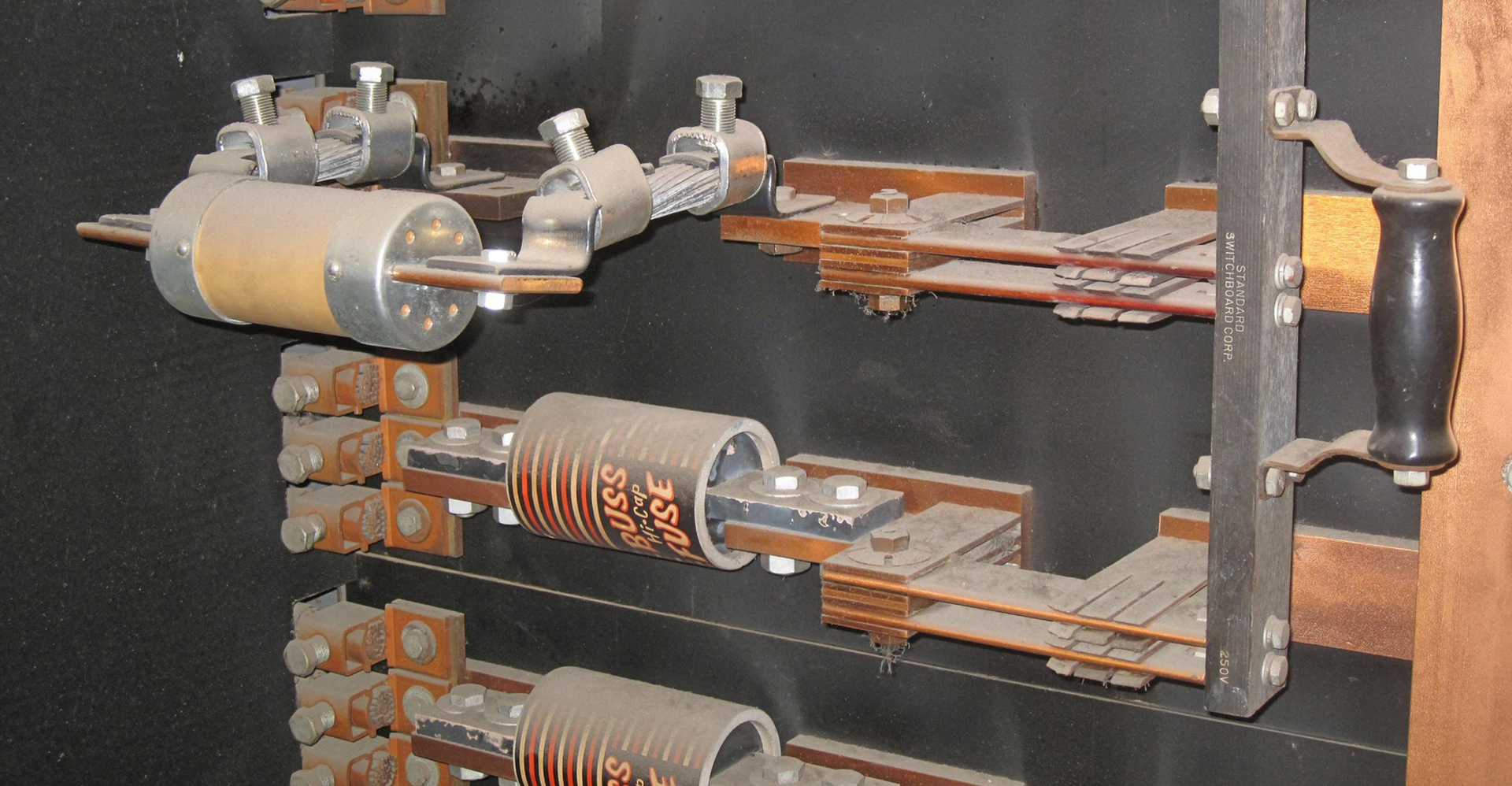 10 Reasons to Quickly “Defuse” This Dangerous Situation | EC&M