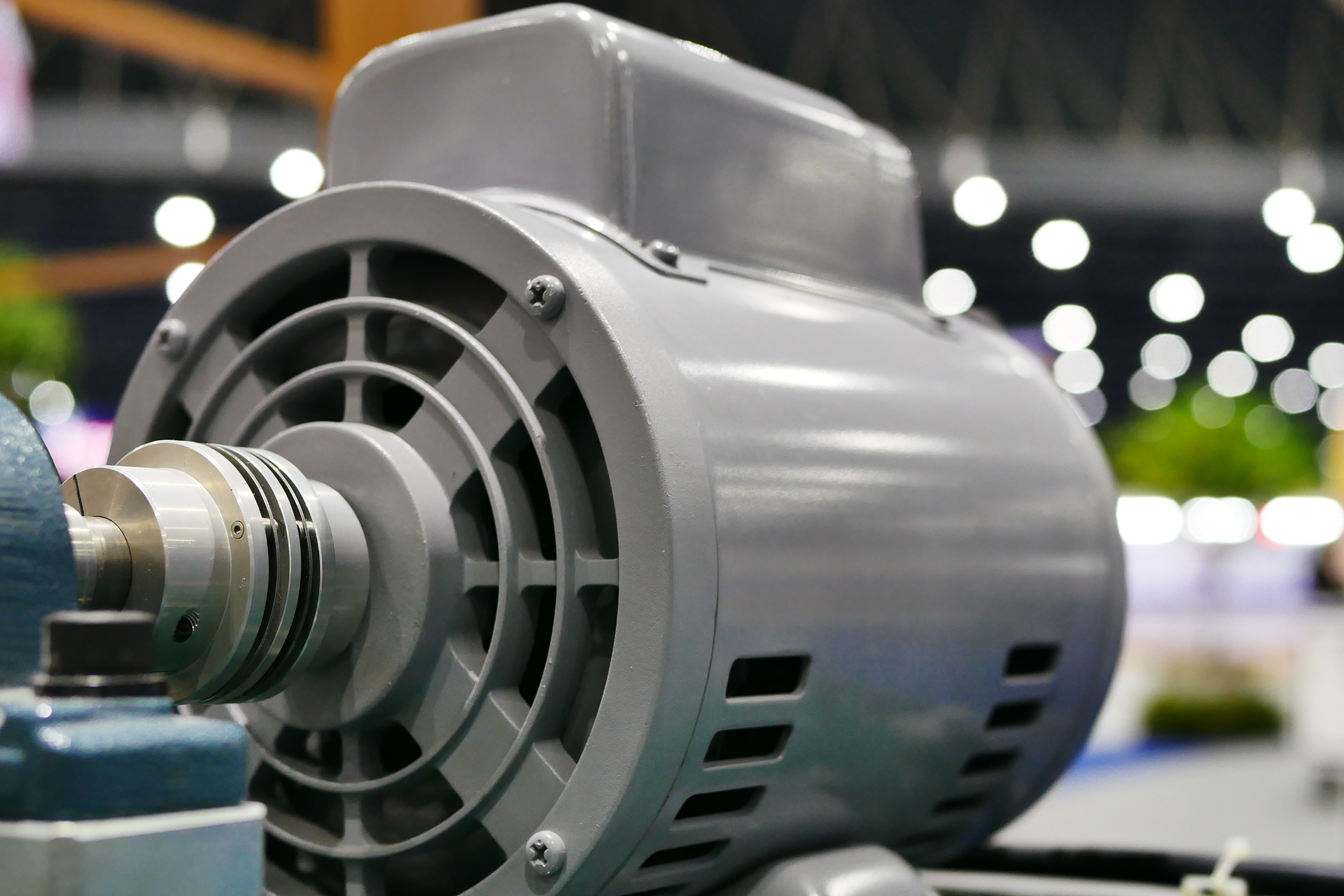 Moving Motors Safely | EC&M