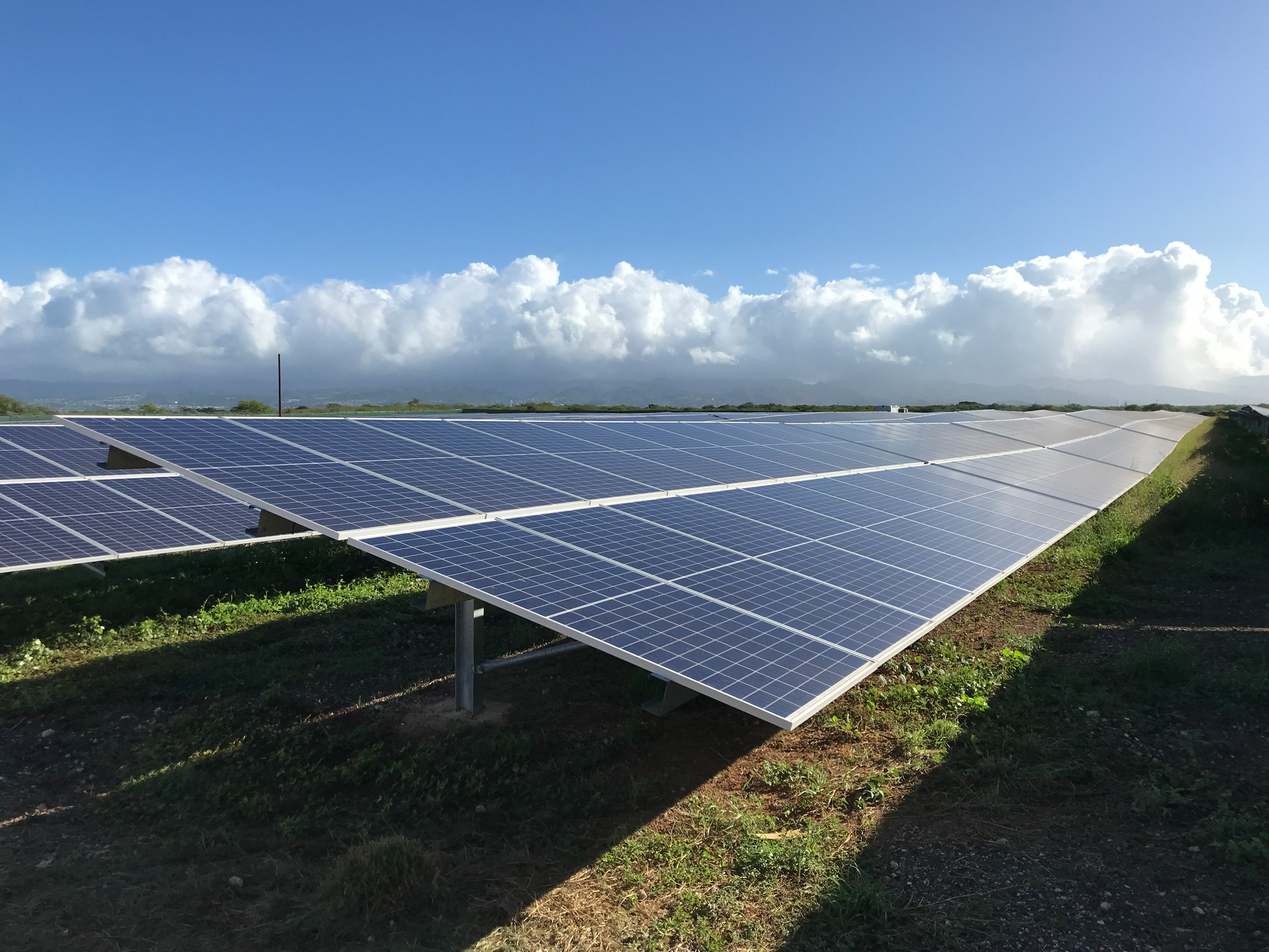 High-Profile Green Projects Power America: West Loch Solar Project | EC&M