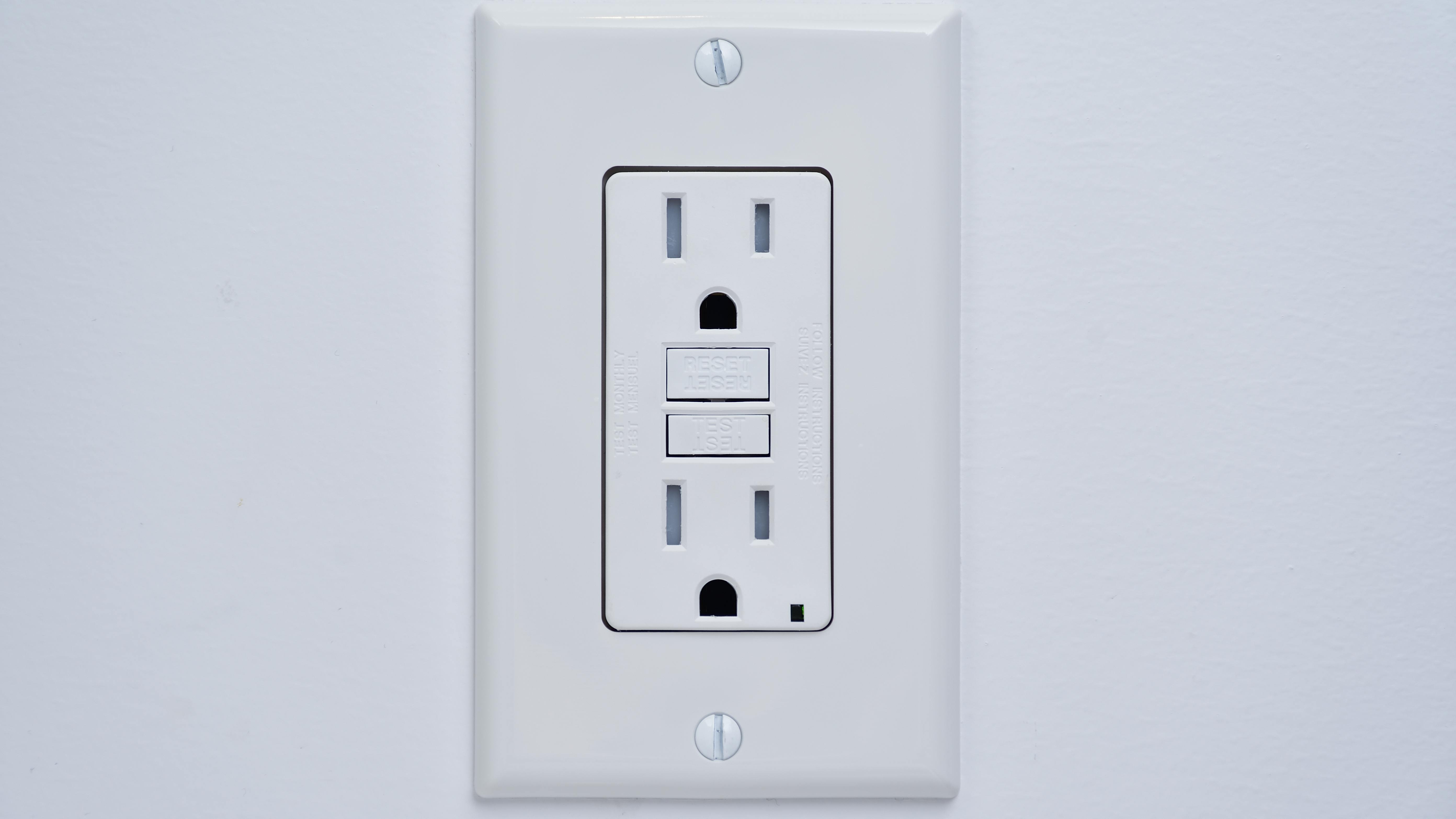 Understanding Circuit Breaker Markings | EC&M