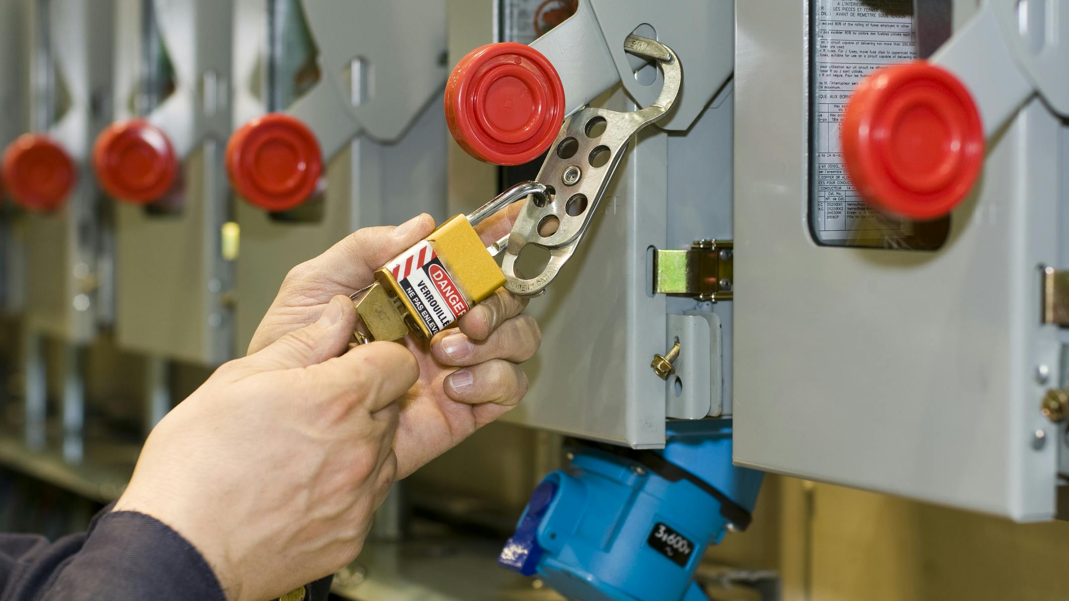 Why Working Too Fast on Job Sites Can Kill | EC&M